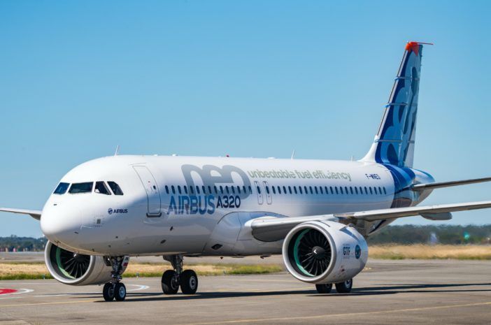Airbus starts flight testing the Pratt & Whitney GTF Advantage engine ...