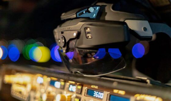 Universal Avionics’ head-wearable enhanced vision is now on 737NG ...