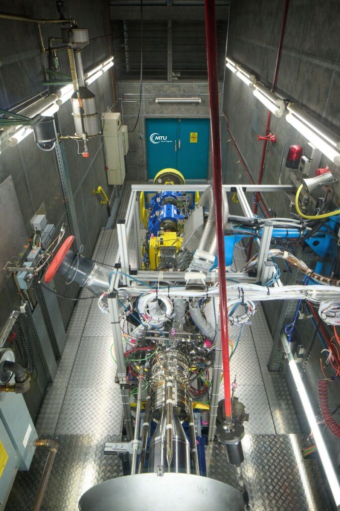 MTU tests turbine and compressor for next generation GTF aircraft ...