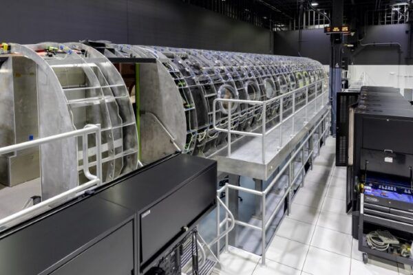 Gulfstream's R&D Labs: Exploring the innovation behind the G400's first ...
