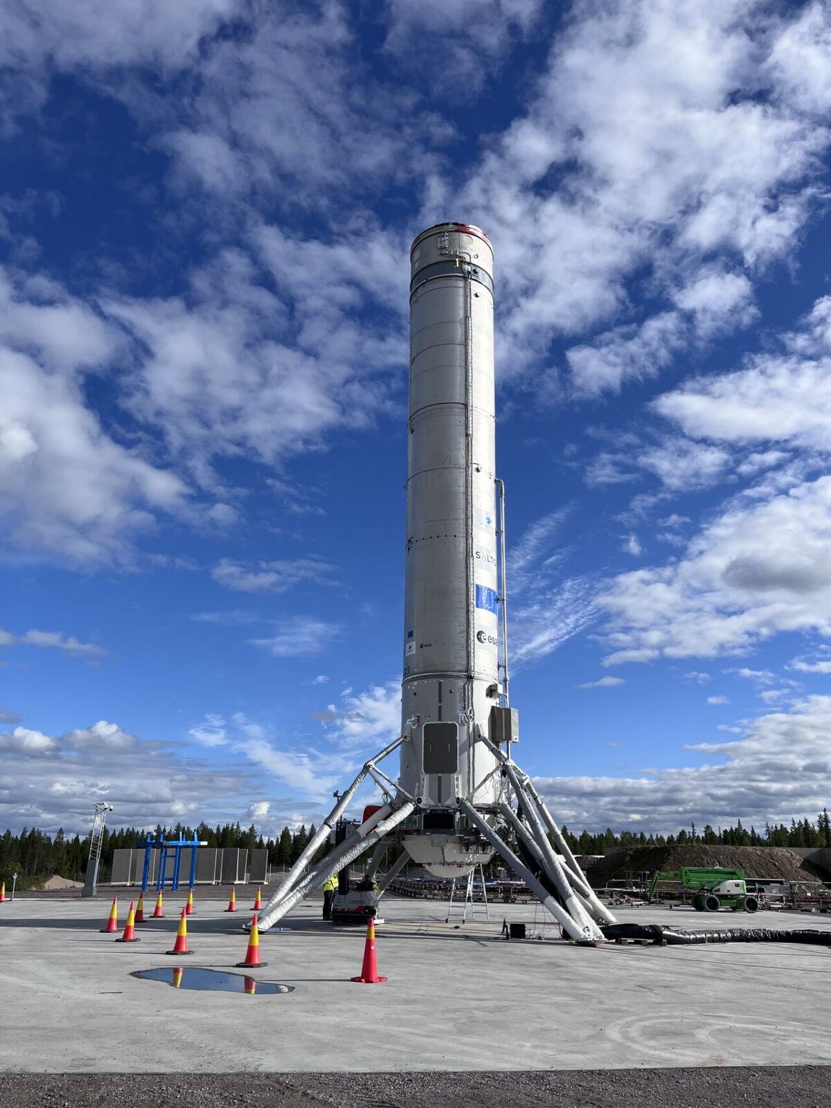 ESA completes assembly of Themis reusable rocket demonstrator in Sweden ...